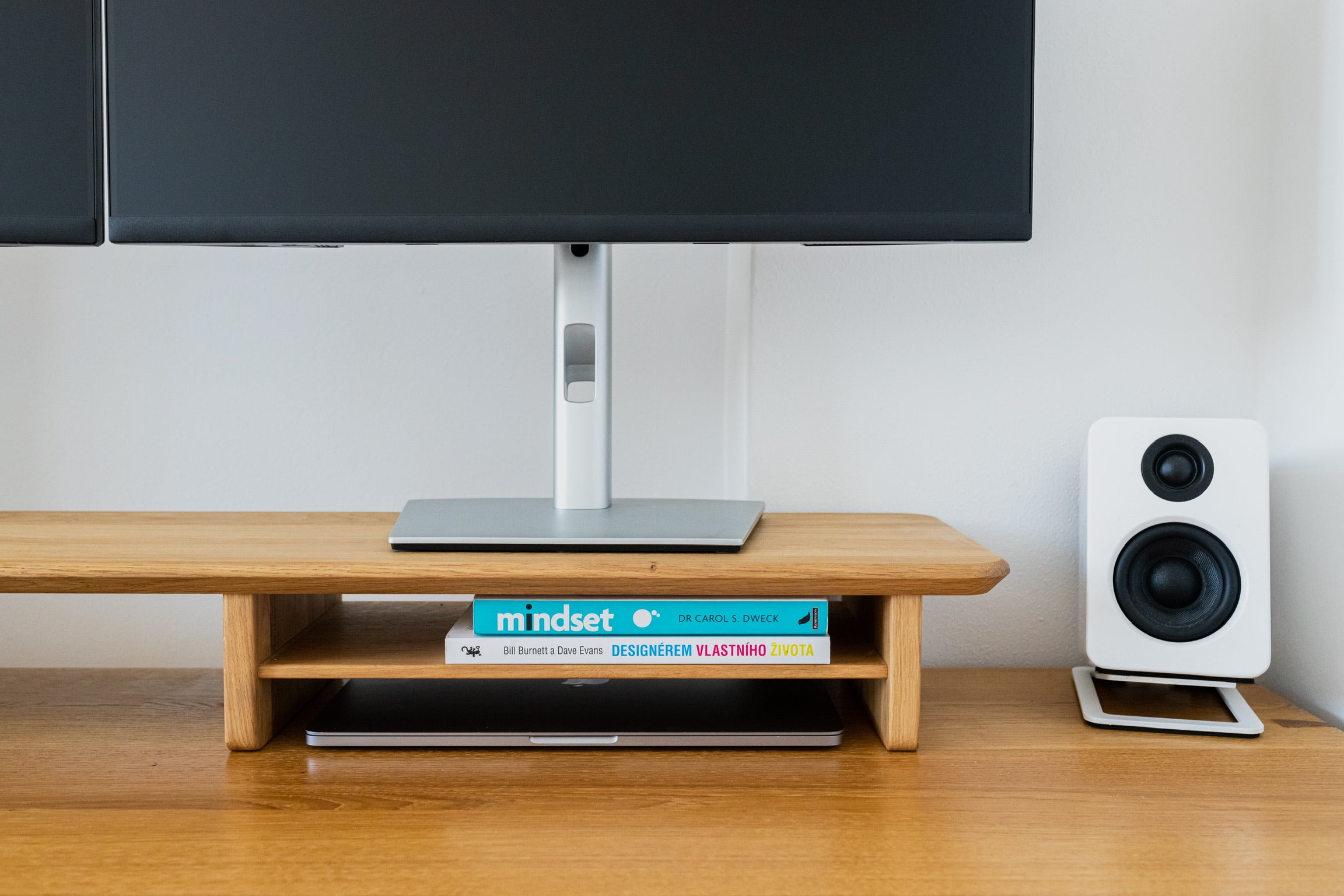 Premium Oak Wooden Monitor Stand: Timeless Natural – Grindwood.com